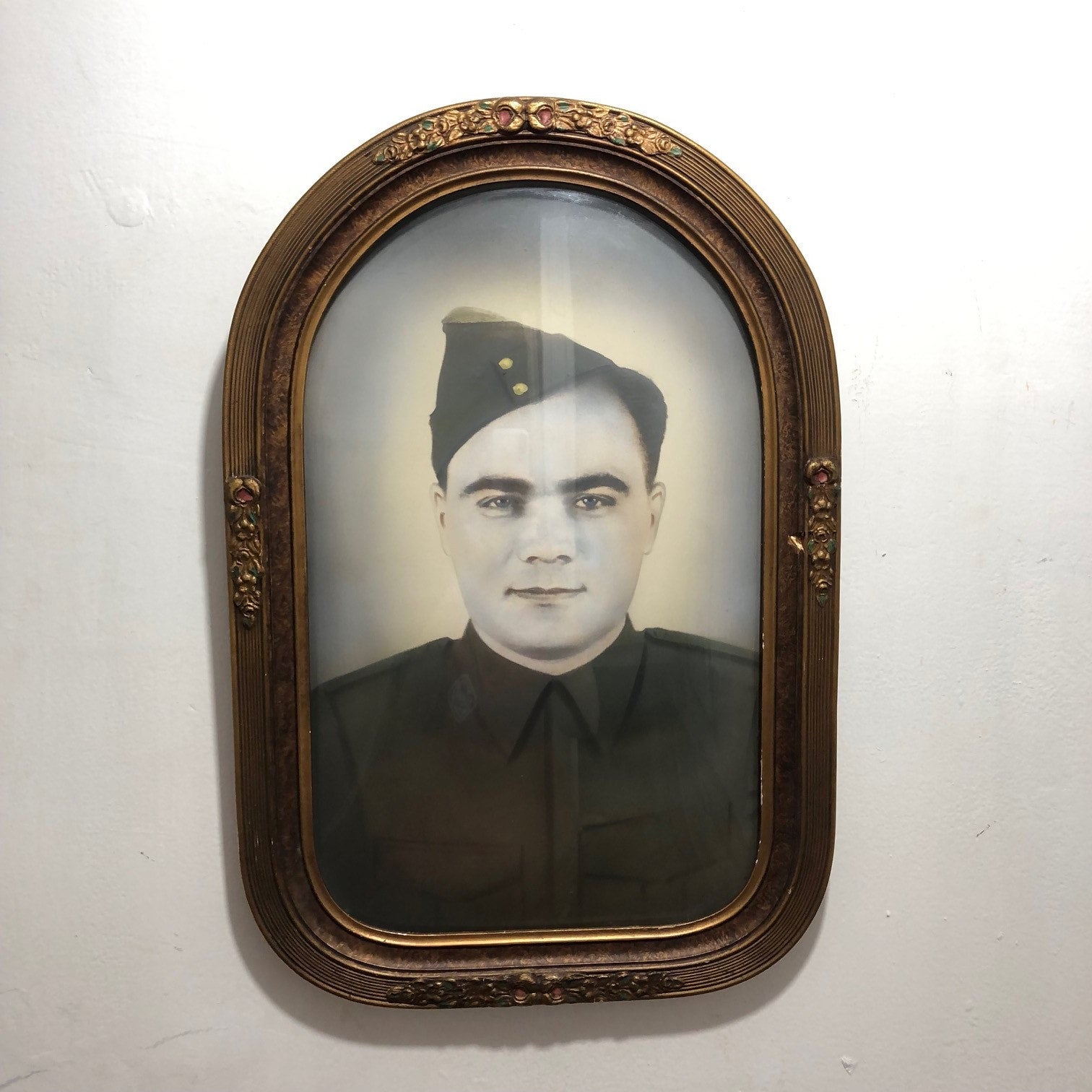 Antique Oval Frame with Convex Glass and Military WW2 Photograph | New ...