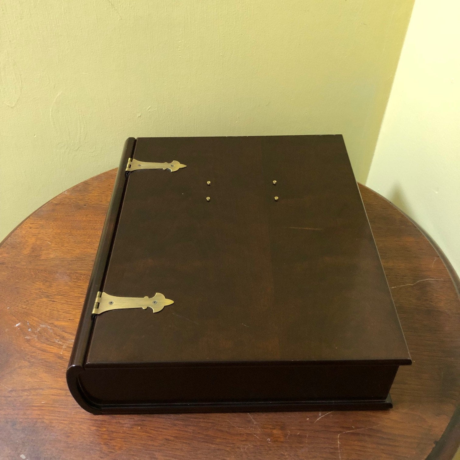 Vintage 1991 Bombay Company Memory Box | New Life Furniture